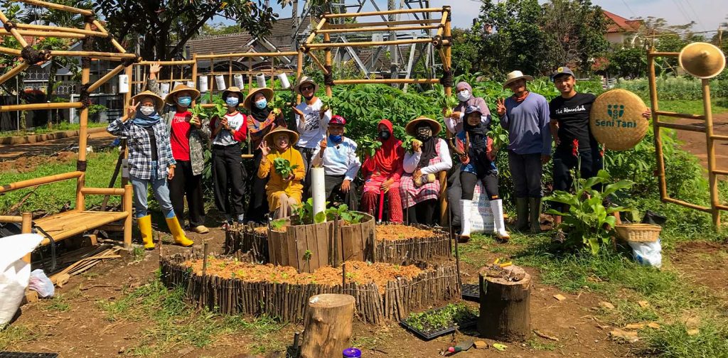 Seni Tani Menyediakan Akses Pangan Sehat dan Dekat di Perkotaan